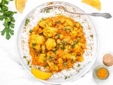 Creamy Vegan Curry - The Plant Based School