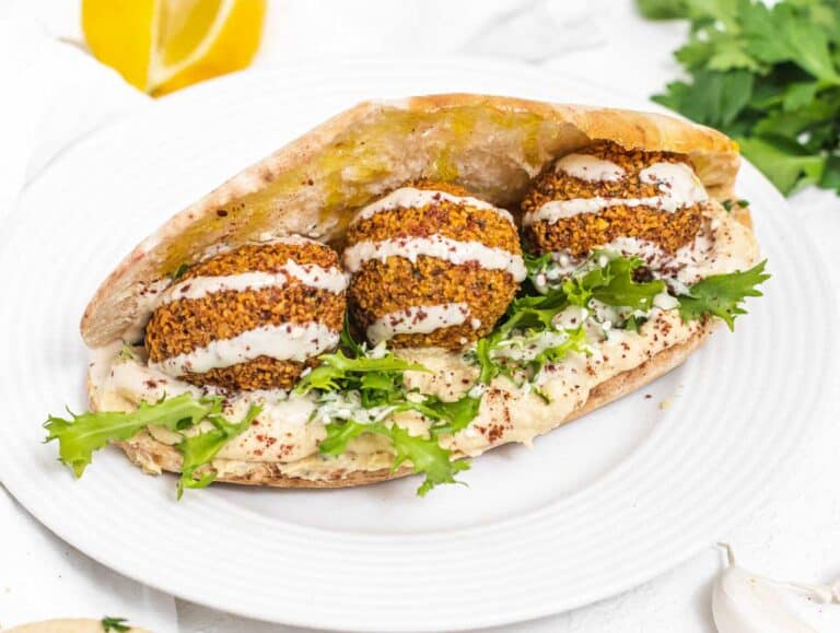 Easy Homemade Pita Bread Recipe: Soft and Pillowy