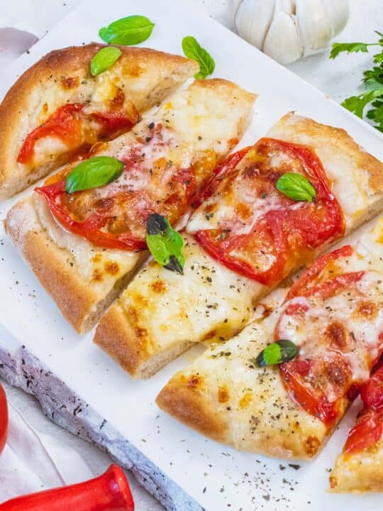 Easy Flatbread Pizza (With Short Video) - The Plant Based School