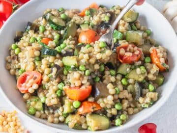 Creamy Fregola Pasta: Quick, One-Pot, and Full of Flavor
