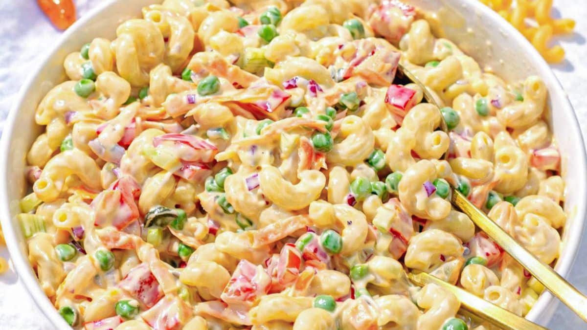 Greek Yogurt Macaroni Salad (Creamy and Light) - The Plant Based School
